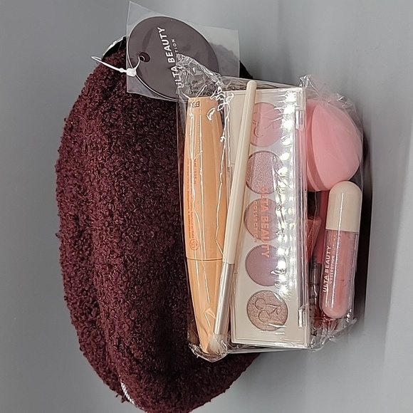 Ulta Beauty | Makeup | Ulta Beauty Bag | Poshmark